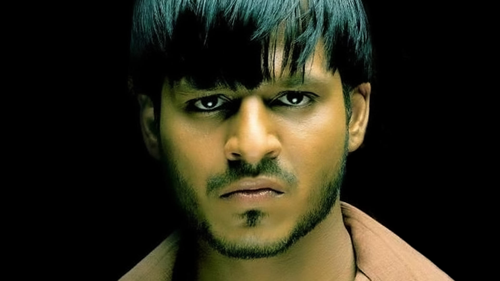 Vivek Oberoi Celebrates 20 Years of His Character in Ram Gopal Varma's ...